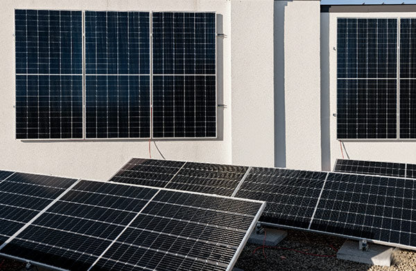 Solux, LLC - Solar & Renewable Energy Supplier